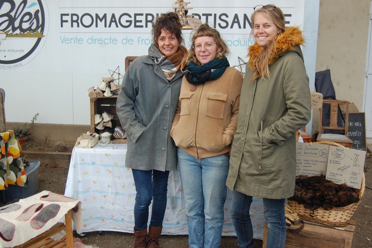 LOYE SUR ARNON. Un marché artisanal à Loye-sur-Arnon - Le Berry Républicain