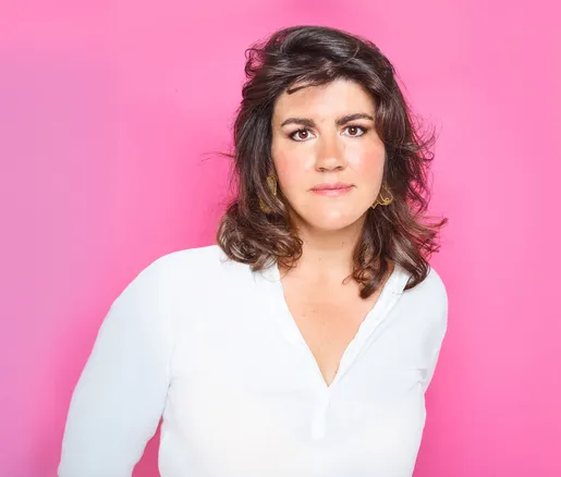 "Soit j'arrête, soit je crève" : la chroniqueuse Anna Roy raconte les ...