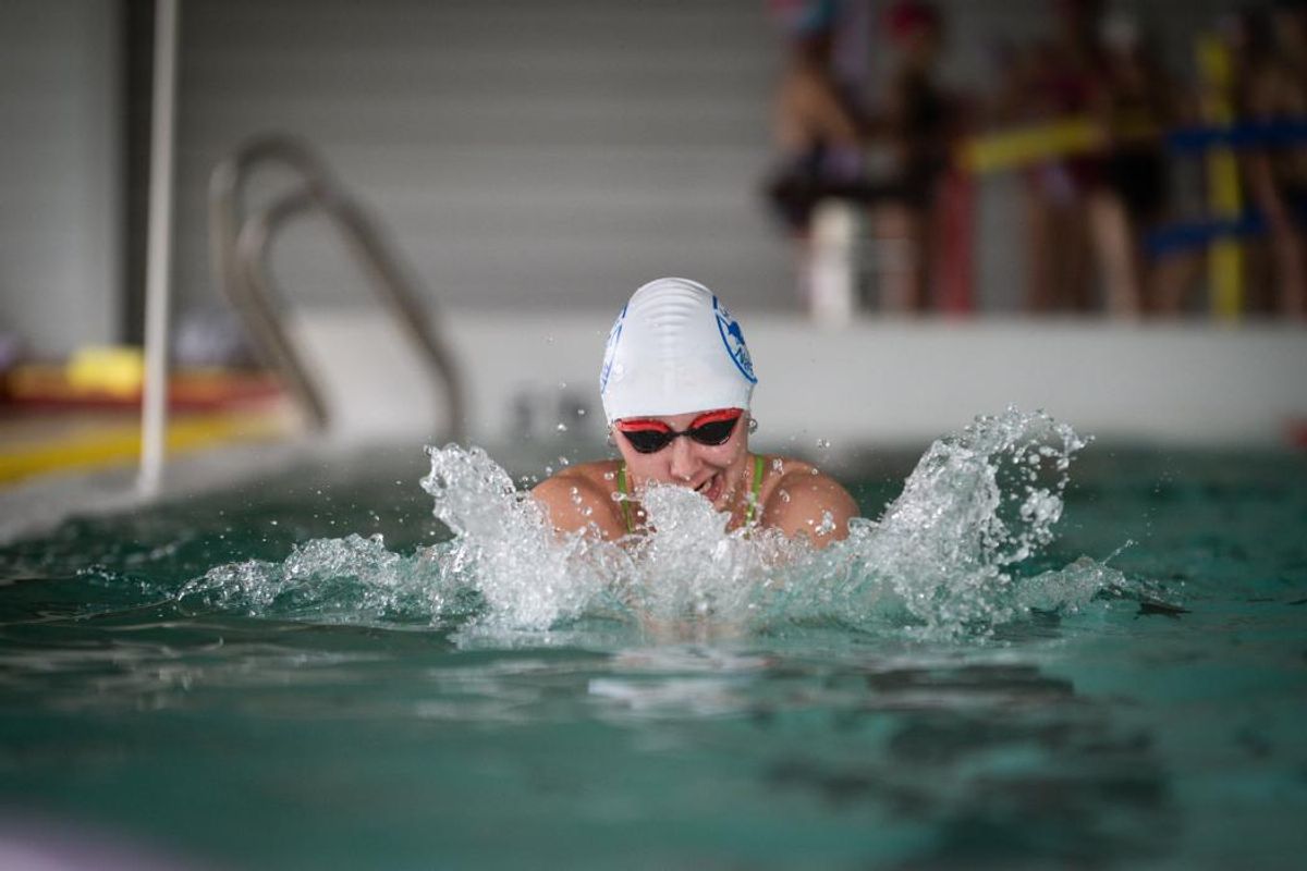 À 18 ans, la nageuse charitoise Salomé Cortet possède, déjà, une jolie ...