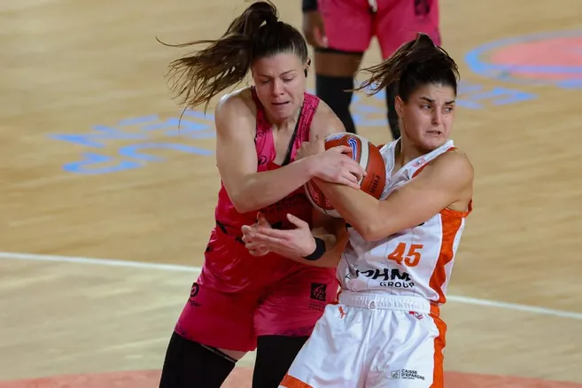 Lourde défaite pour le Bourges Basket à Villeneuve-d'Ascq - Le Berry ...