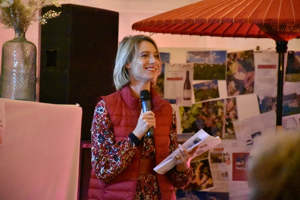 La vente aux enchères du domaine Clotilde Davenne a permis de récolter ...