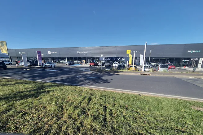 Groupe Autosphère Clermont-Ferrand - La Montagne