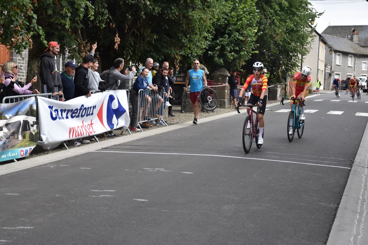 Cyclisme : Mathis Testier dame le pion aux Aurillacois sur la course ...