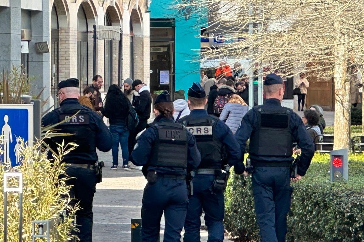 Pourquoi 66 CRS ont patrouillé sur Chartres et son agglomération ce ...