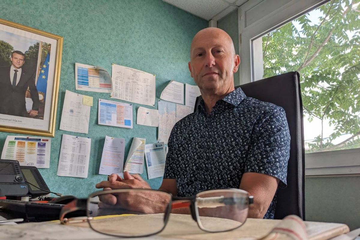 Après trente-six ans de carrière dont six à Vierzon, le "commissaire ...