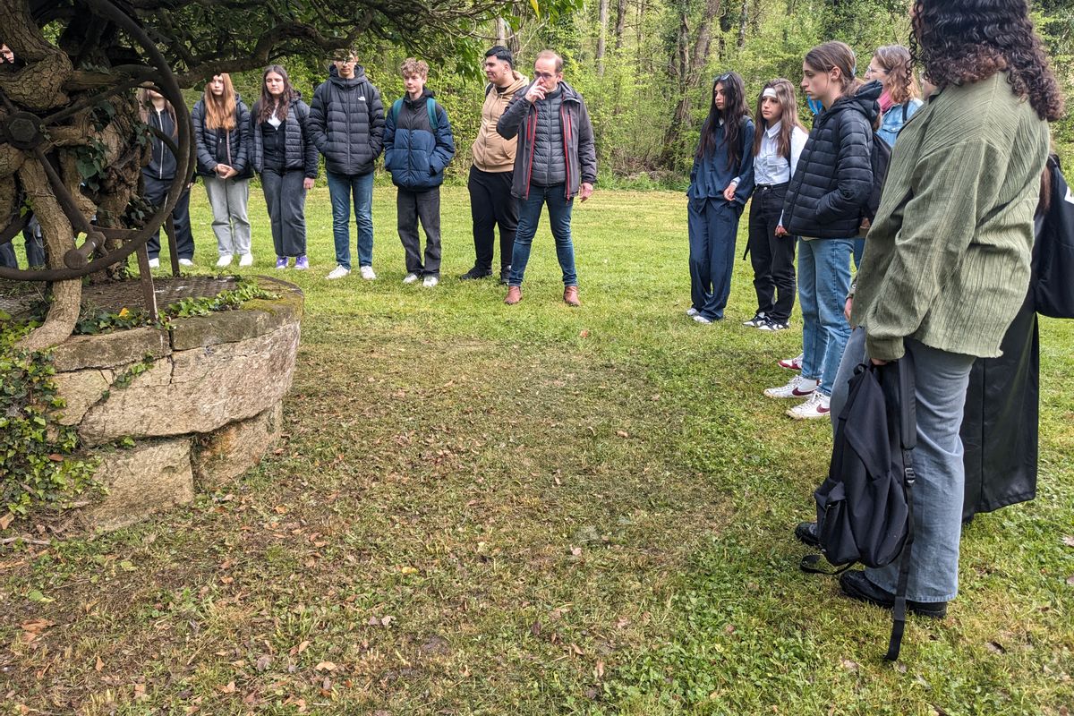 Des collégiens du Cher invités à découvrir la tragédie des puits de ...