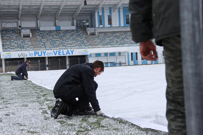Coupe de France : le stade Massot va être équipé pour faire face aux ...