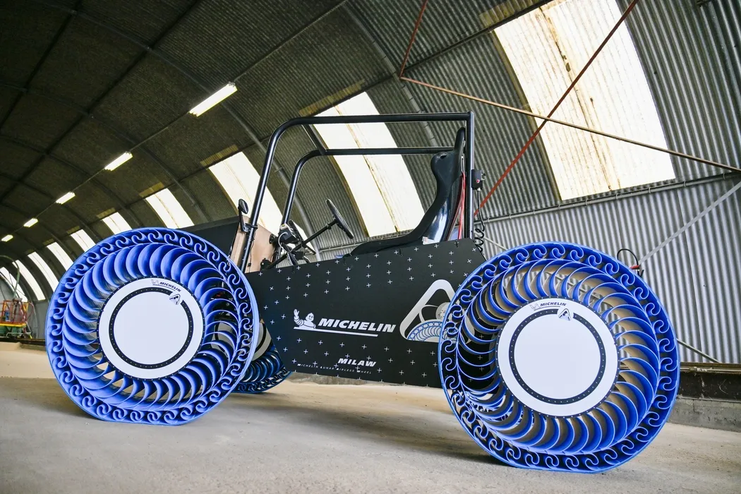 La roue lunaire de Michelin distinguée avant même de savoir si le ...