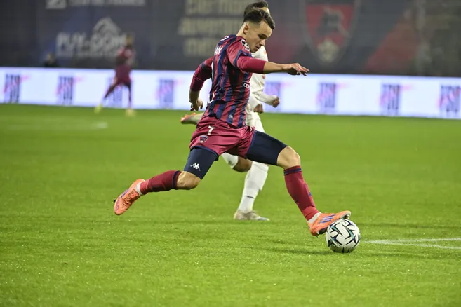 Ligue 2 : le Clermont Foot n'enchaîne pas mais prend un bon point face ...