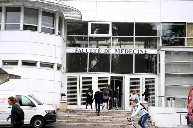 Études de médecine : un bon taux de réussite cette année à Tours, mais ...