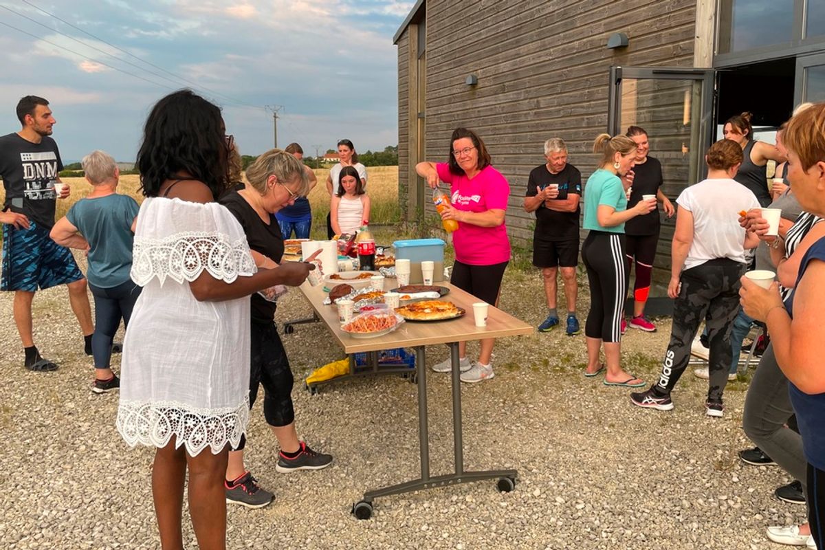 COURSON LES CARRIERES. Fin de saison festive au club de gym - L'Yonne ...