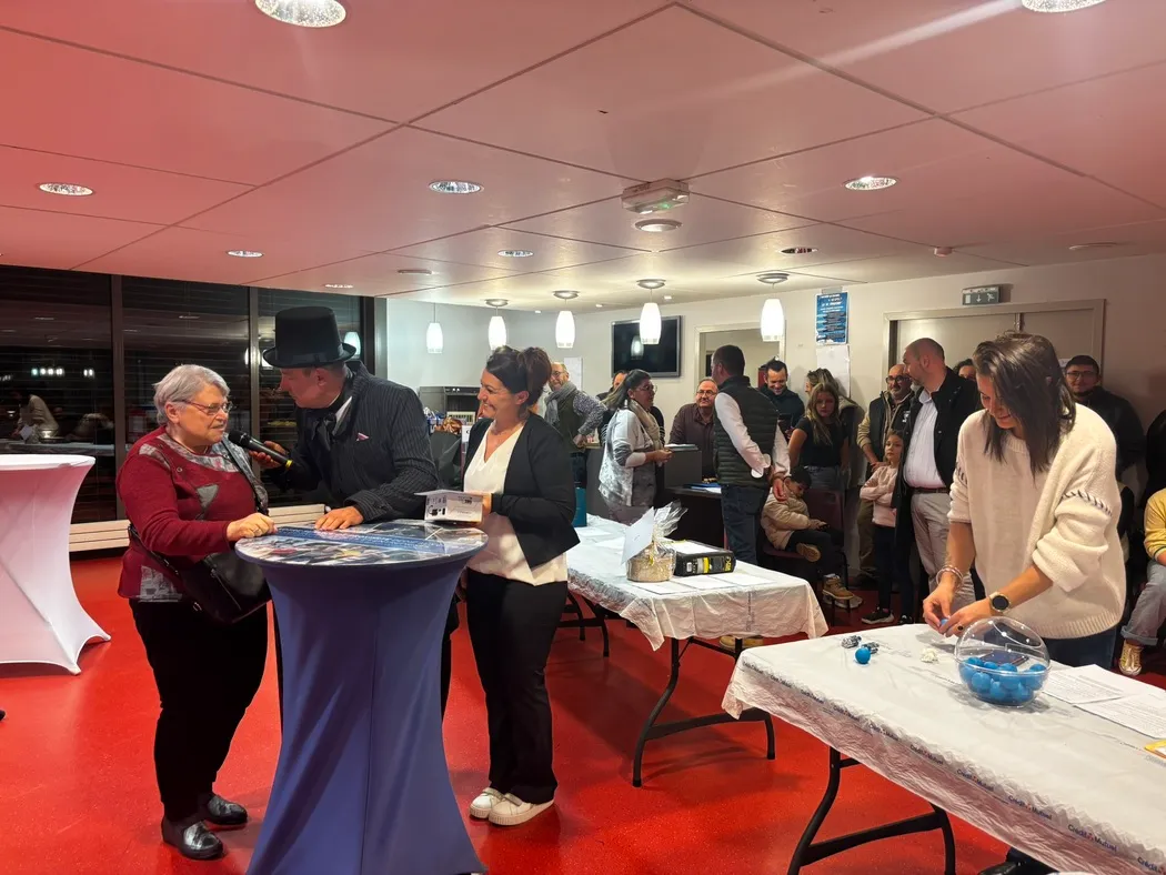 Qui sont les grands gagnants de la tombola de Noël des commerçants du ...