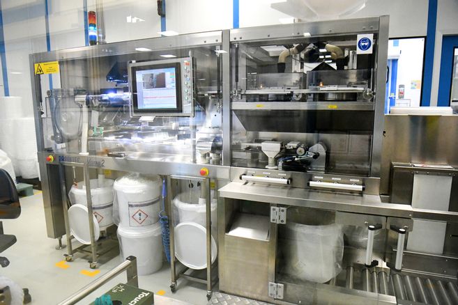 Le laboratoire pharmaceutique Merck, à Semoy, comme vous ne l'avez ...