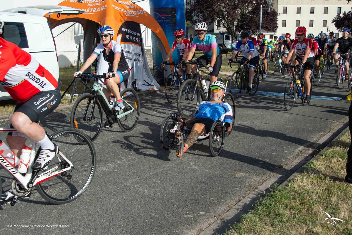 Les inscriptions pour la 3V de la base aérienne d'Avord, les 3 et 4 mai, c'est maintenant ! - Le ...