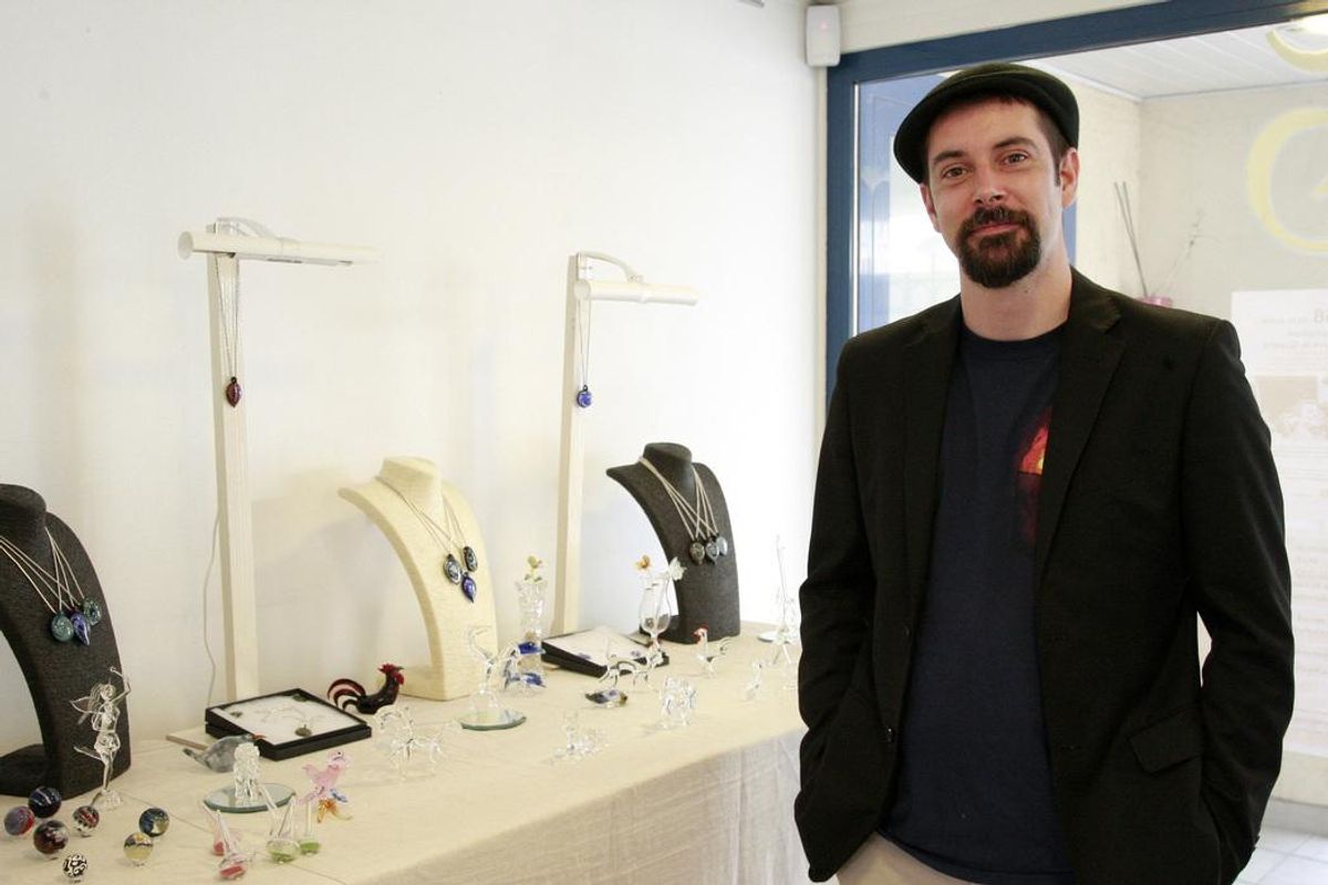 Benoît Darrieutort expose dans la Grande-Rue - L'Yonne Républicaine