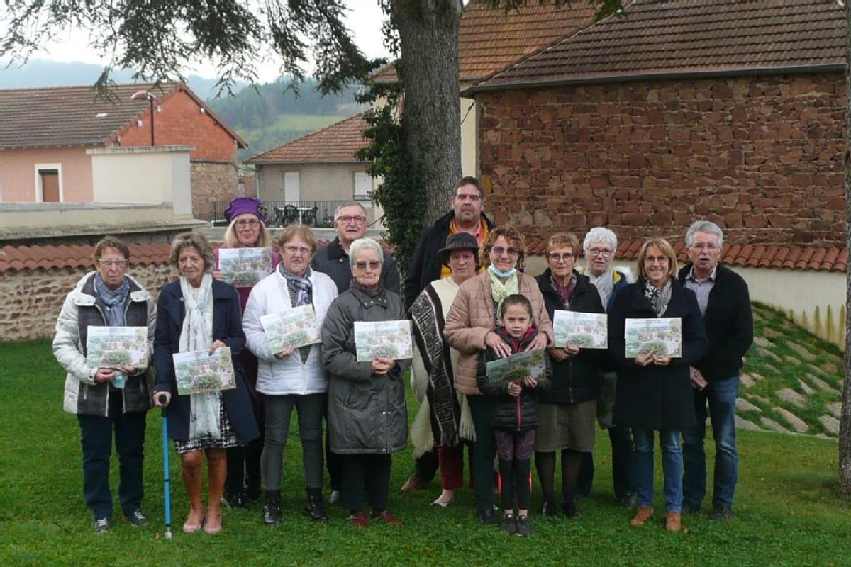 BELMONT DE LA LOIRE. Christiane Danière a les plus belles fleurs - Le ...