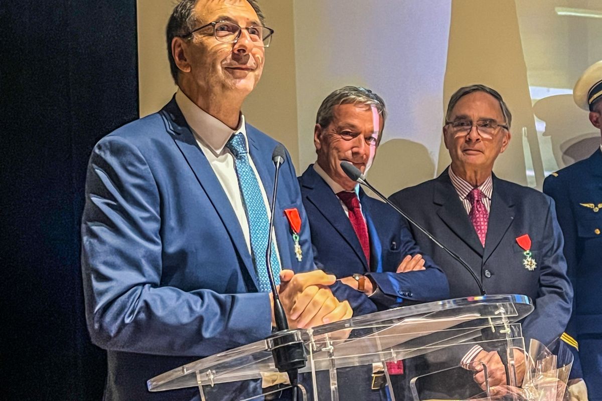 Bertrand Joseph, président de la CPTS Sud 28, a été décoré de l'insigne de chevalier de la ...