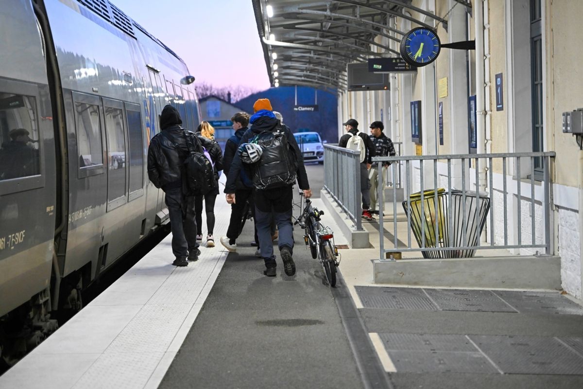 Fin des vacances scolaires et ponts de mai : 11.500 places supplémentaires dans les trains ...