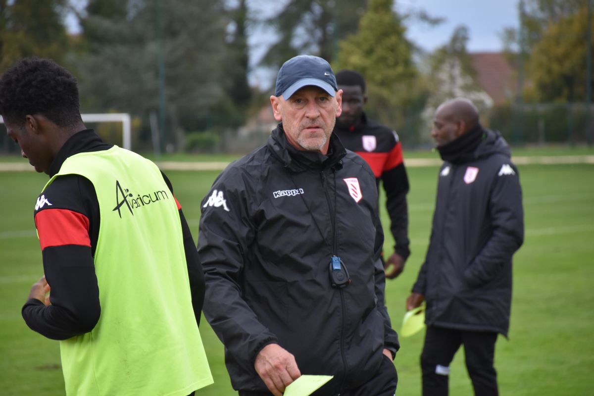 William Prunier, aujourd'hui coach de Bourges (N2), a fini sa carrière ...