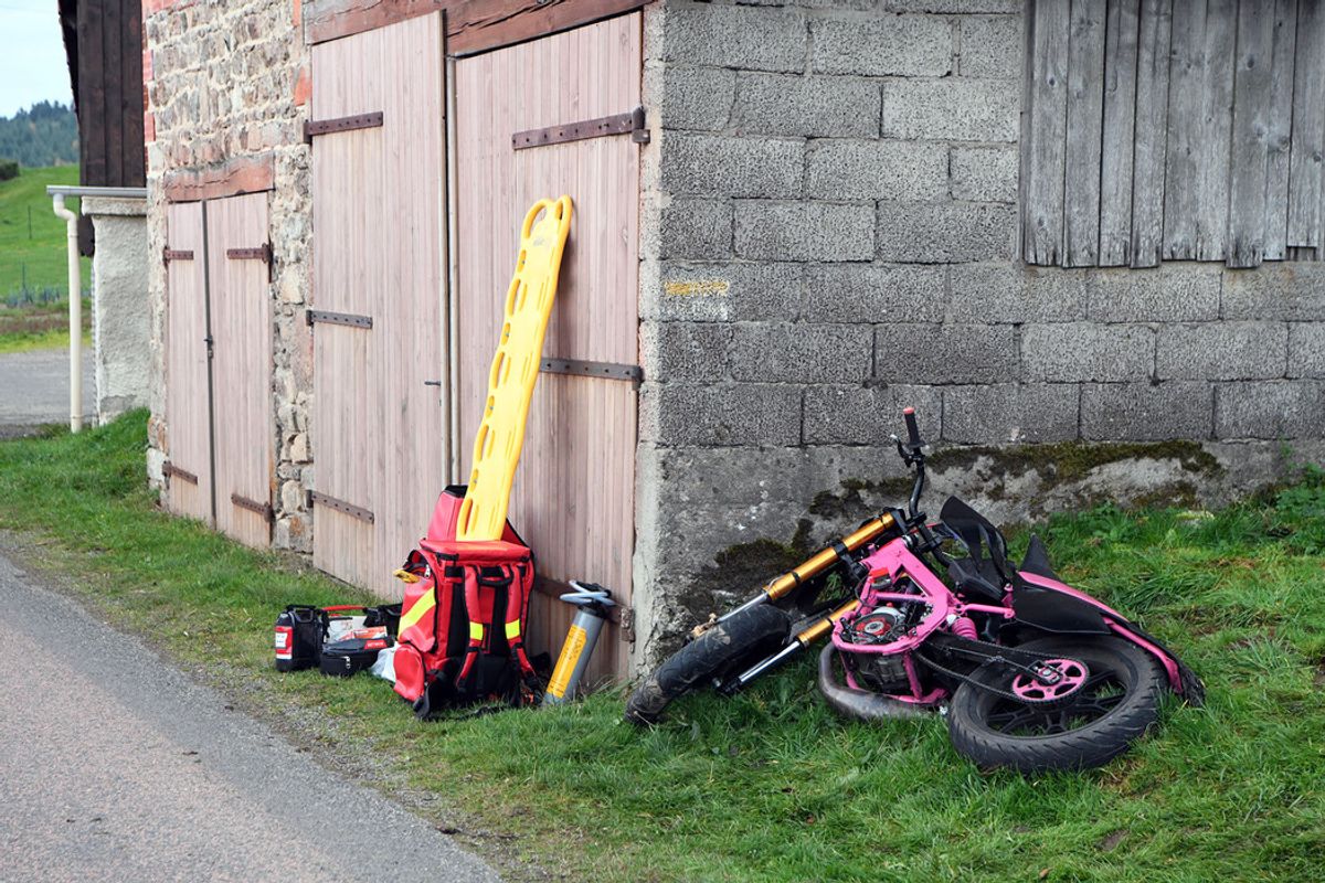 Le jeune cyclomotoriste accidenté à Saint-Priest-la-Prugne n'a pas ...