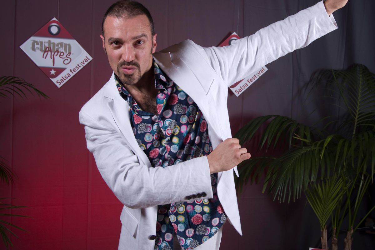 Esteban Isnardi, danseur reconnu dans le monde entier, animera un stage ...