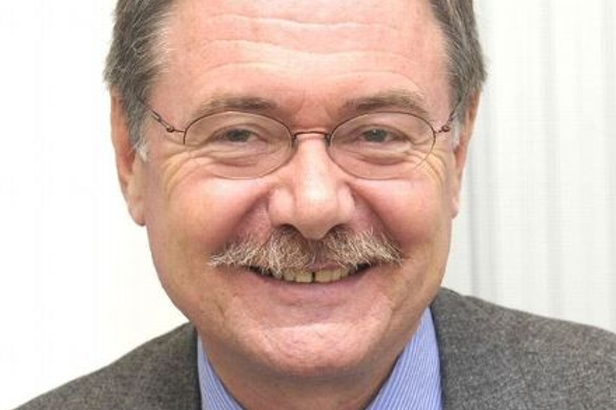 Elections départementales : Jean Mallot (PS) milite pour une « liste ...