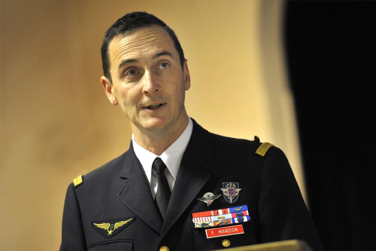 L'ancien commandant de la base d'Avord, Fabien Mandon, nommé chef d'état-major des armées ...