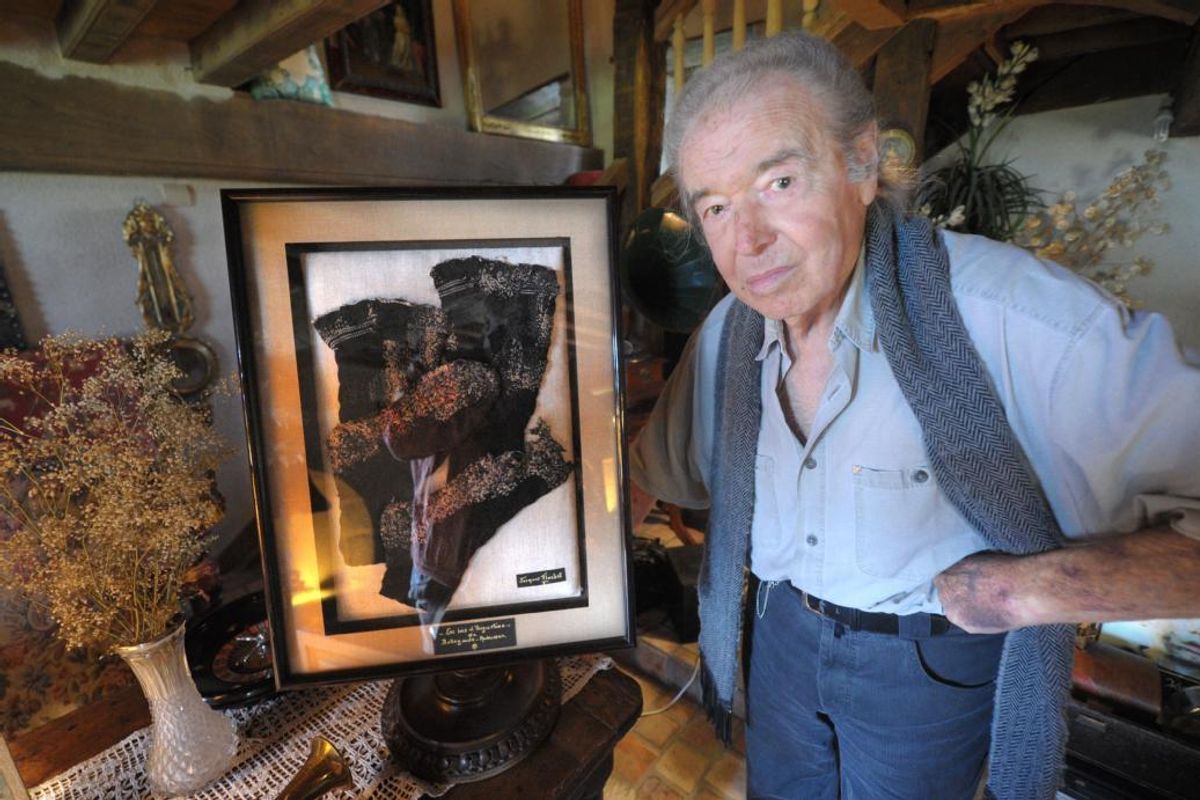 L’artiste et ancien journaliste Jacques Flochet lance un groupe de ...