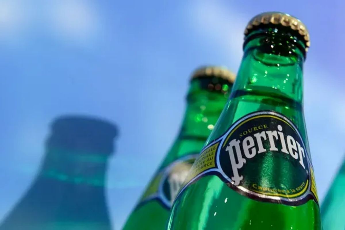"Eau minérale naturelle" : Perrier sauve son étiquette, la justice ...