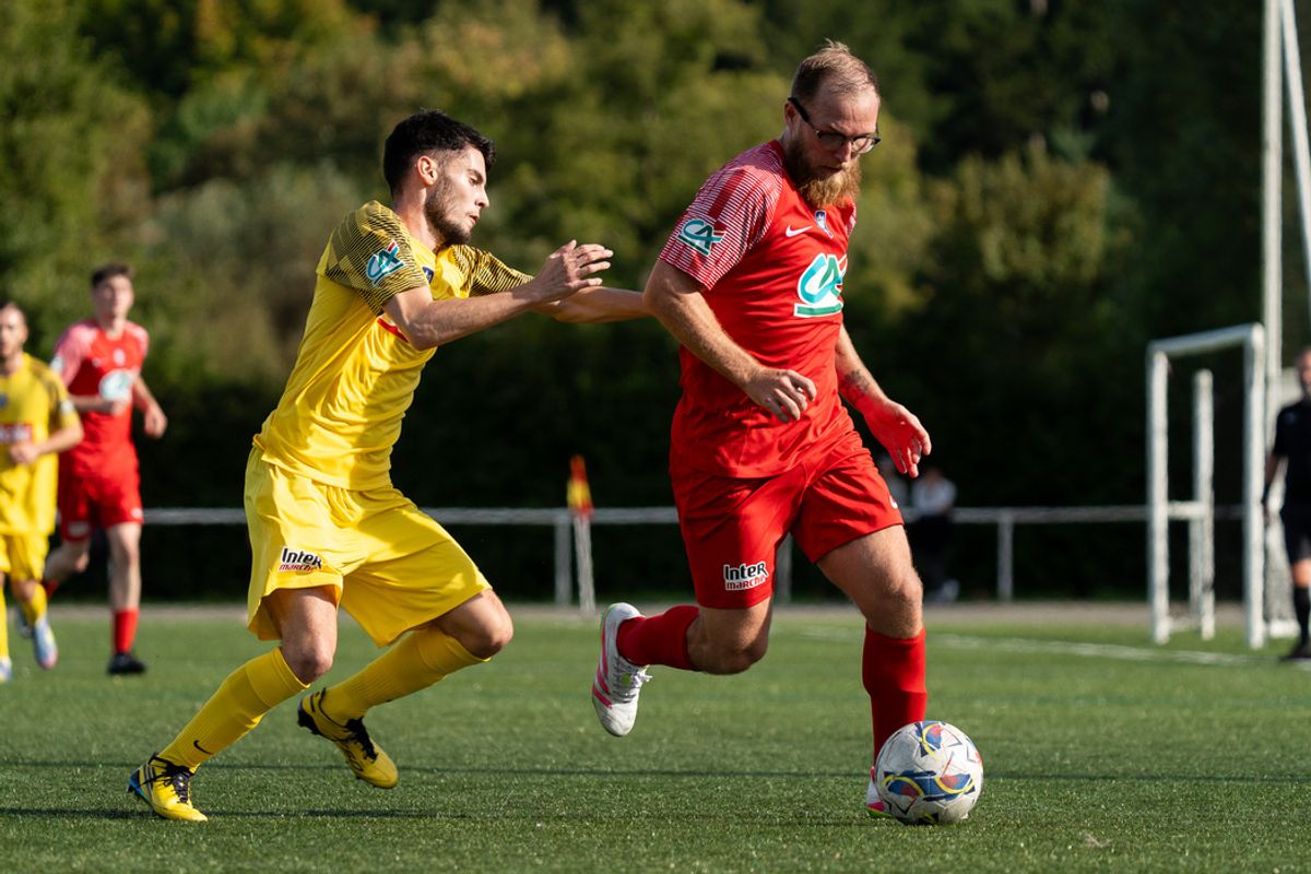 Bryan Bullock (FC Lèves), avant le match de Coupe du Centre contre ...