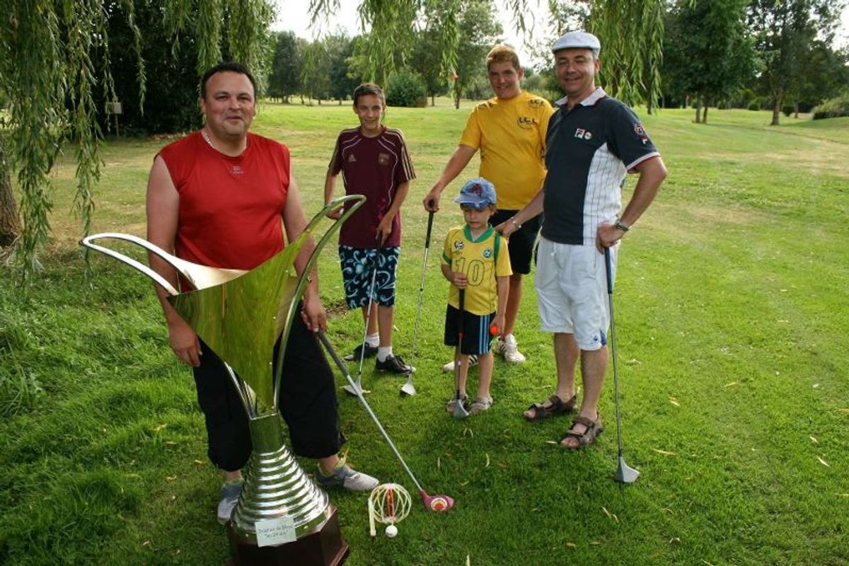 Le swin golf fête ses 20 ans ce week-end - L’Écho Républicain
