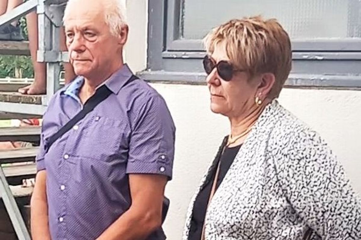 NEUILLY LE REAL. La tribune Jean-Paul Caffy inaugurée - La Montagne