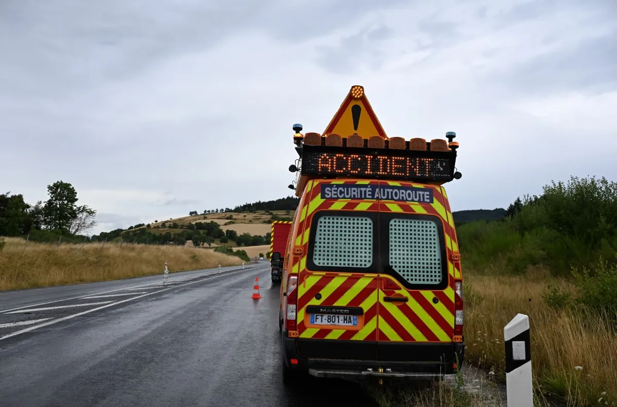 Haute-Loire : deux blessés après une collision entre une voiture et un utilitaire rempli de ...