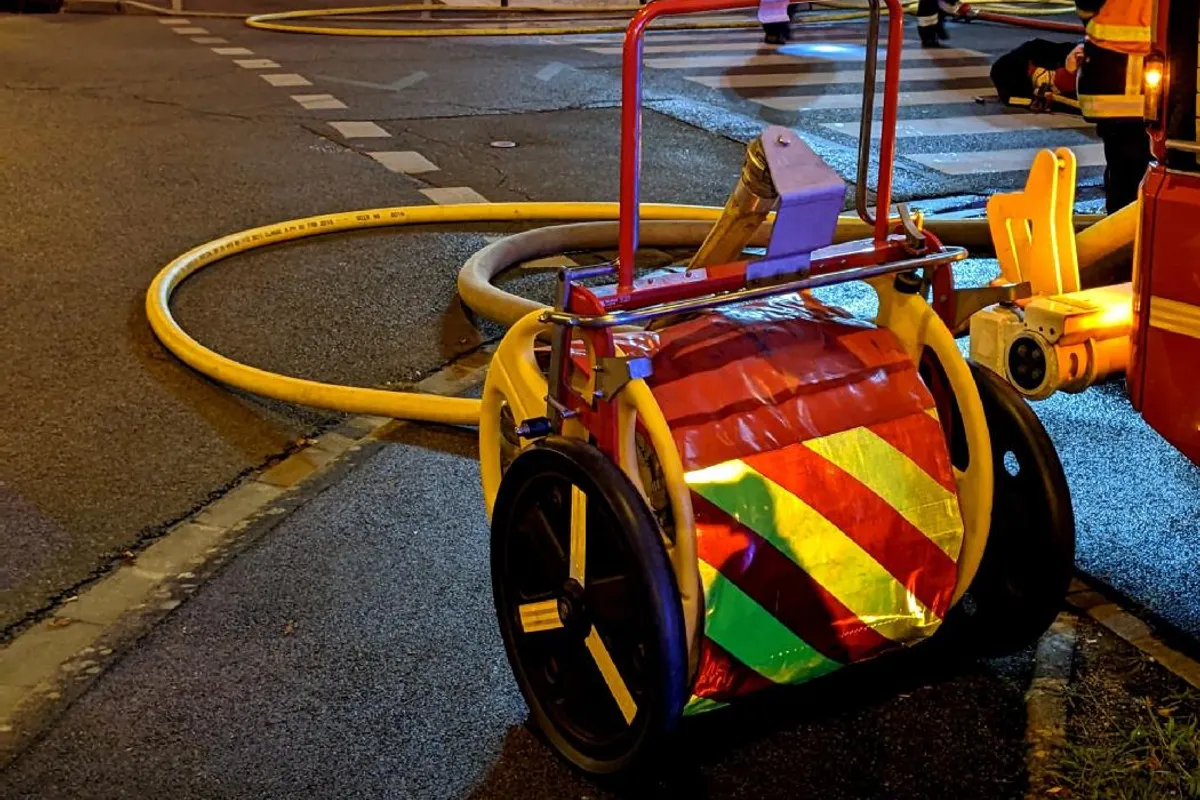 Un feu de cheminée se propage à la toiture d'une maison à Couargues ...