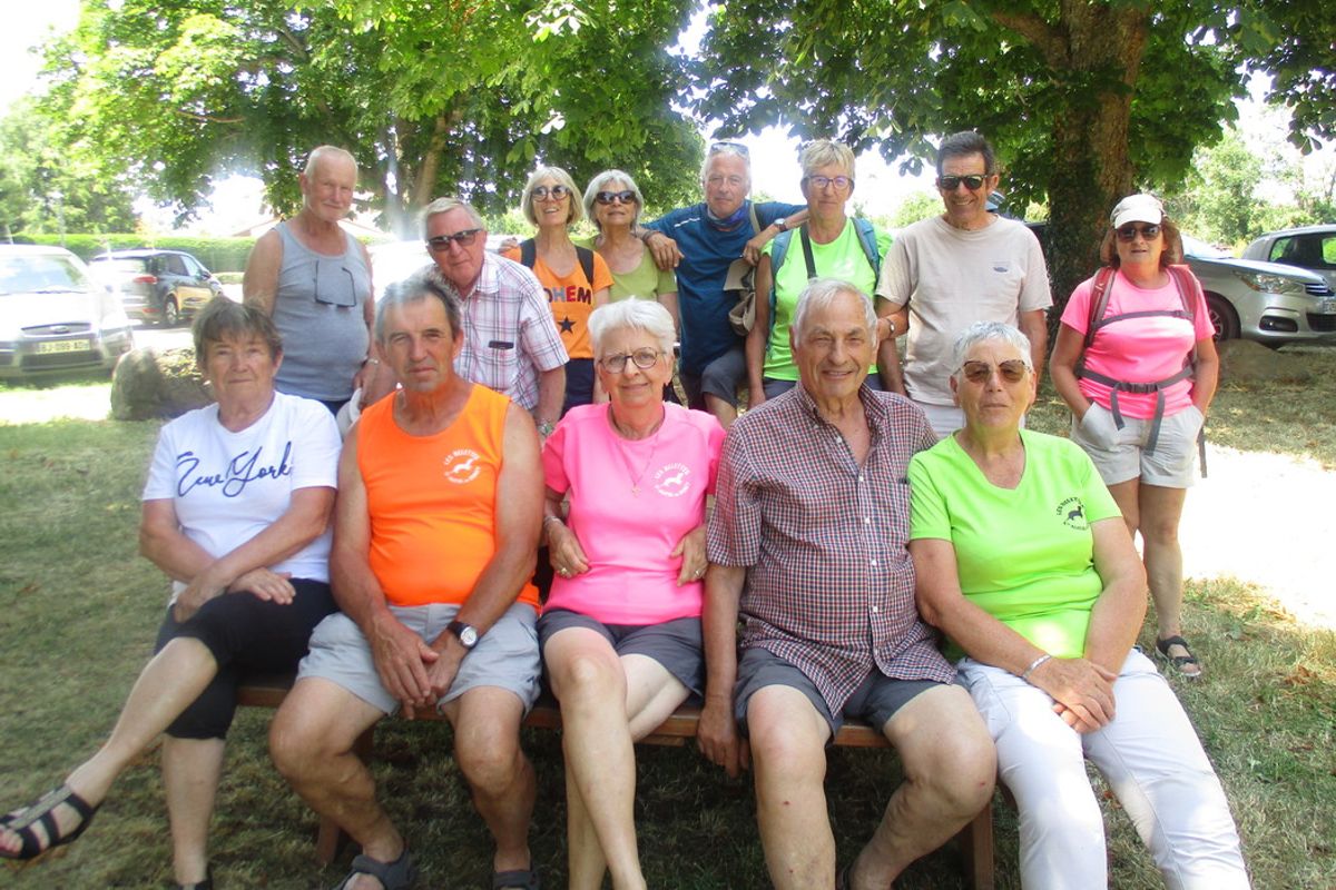 SAINTE AGATHE EN DONZY. Les Belettes en itinérance en Auvergne - Le ...