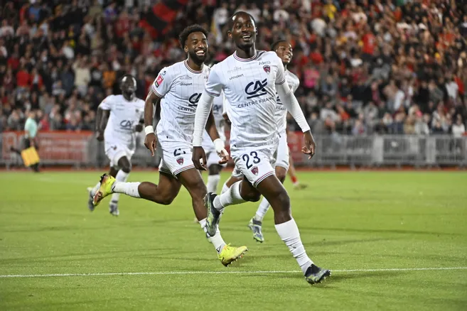 Les images marquantes de la victoire du Clermont Foot à Boulogne-sur ...
