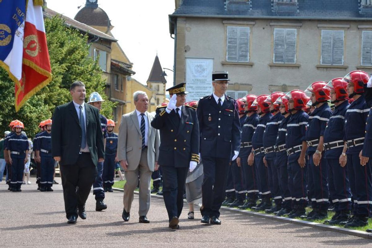 A l’occasion de la journée nationale, le colonel René Dies fait le ...