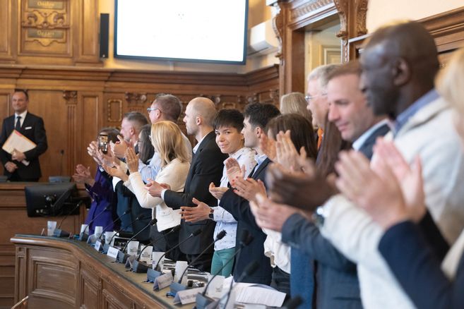 Julien Bony élu maire de Clermont-Ferrand : revivez en images le ...