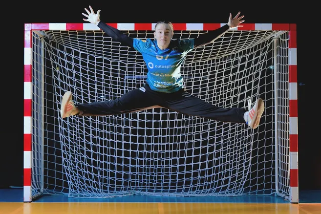Handball (D2 féminine) : comment la gardienne Laura Portes s'est rendue ...