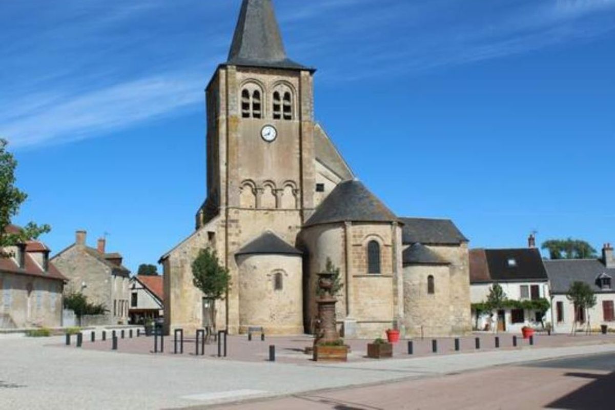 AUGY SUR AUBOIS. Visite guidée de l’église Saint-Ludre d'Augy-sur ...