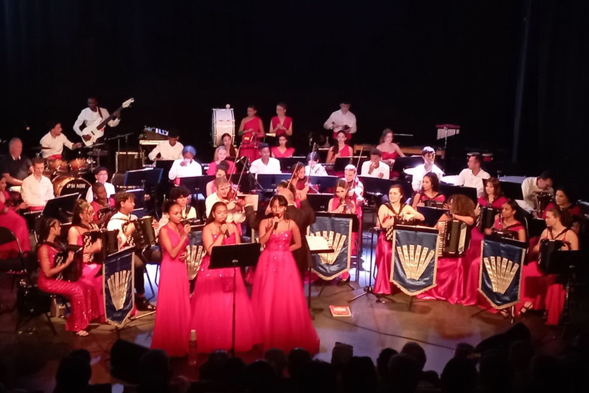 CENDRE. Polyphonia, l’harmonie venue de La Réunion - La Montagne