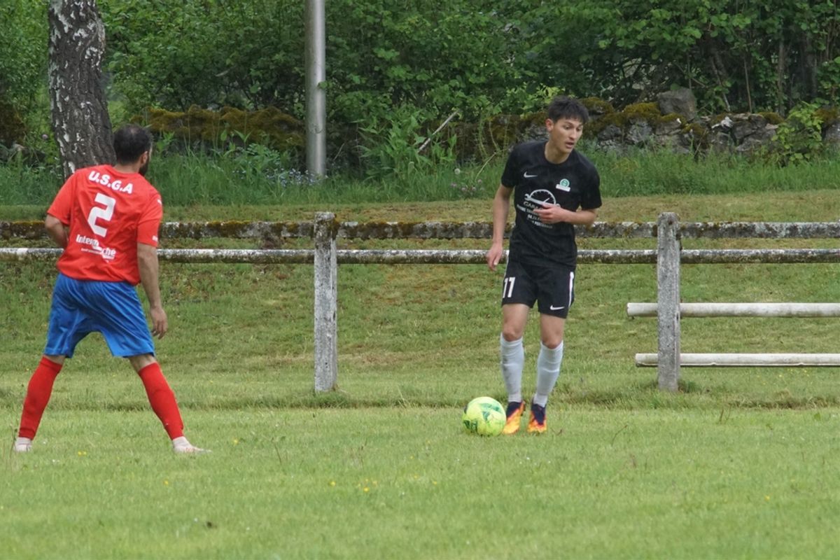 Pontgibaud : L'AS Pontgibaud Football s'incline 7-2 face à Saint ...