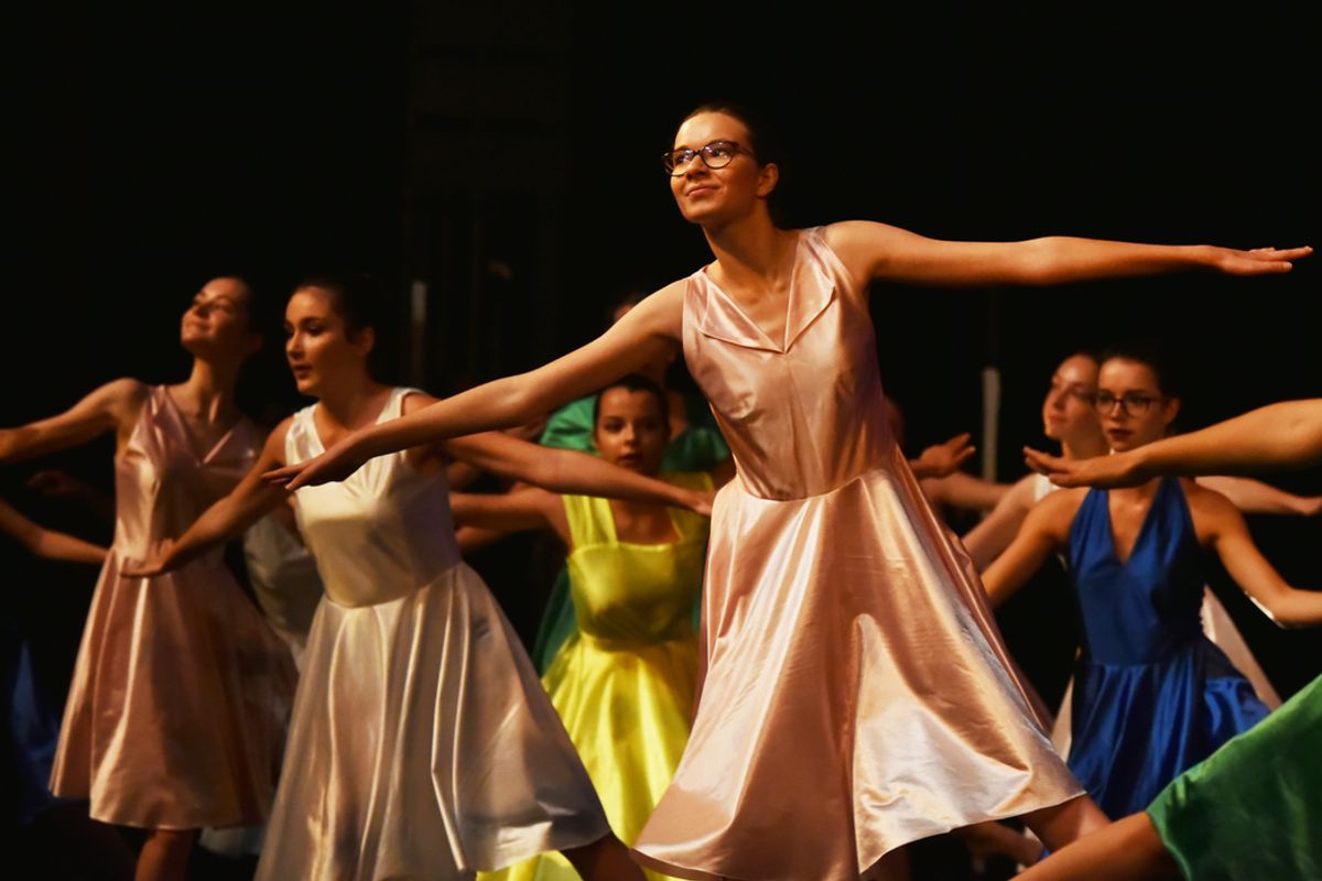 Grâce et nostalgie lors du spectacle de danse de Chorège - La Montagne