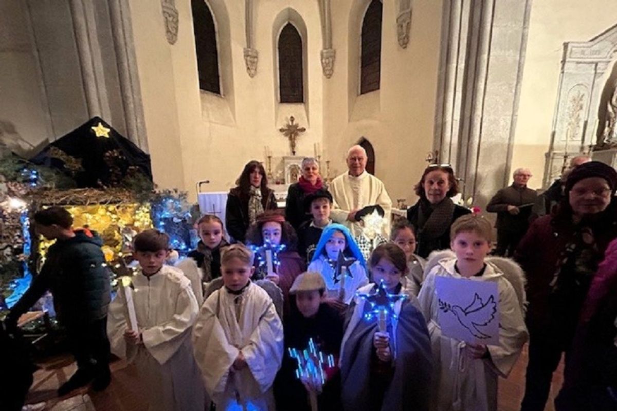 La traditionnelle veillée de Noël célébrée à l’église Sainte-Foy - L ...