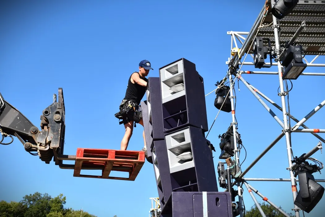 En Creuse, 2.000 fans de hard music vont faire trembler les hauteurs de ...