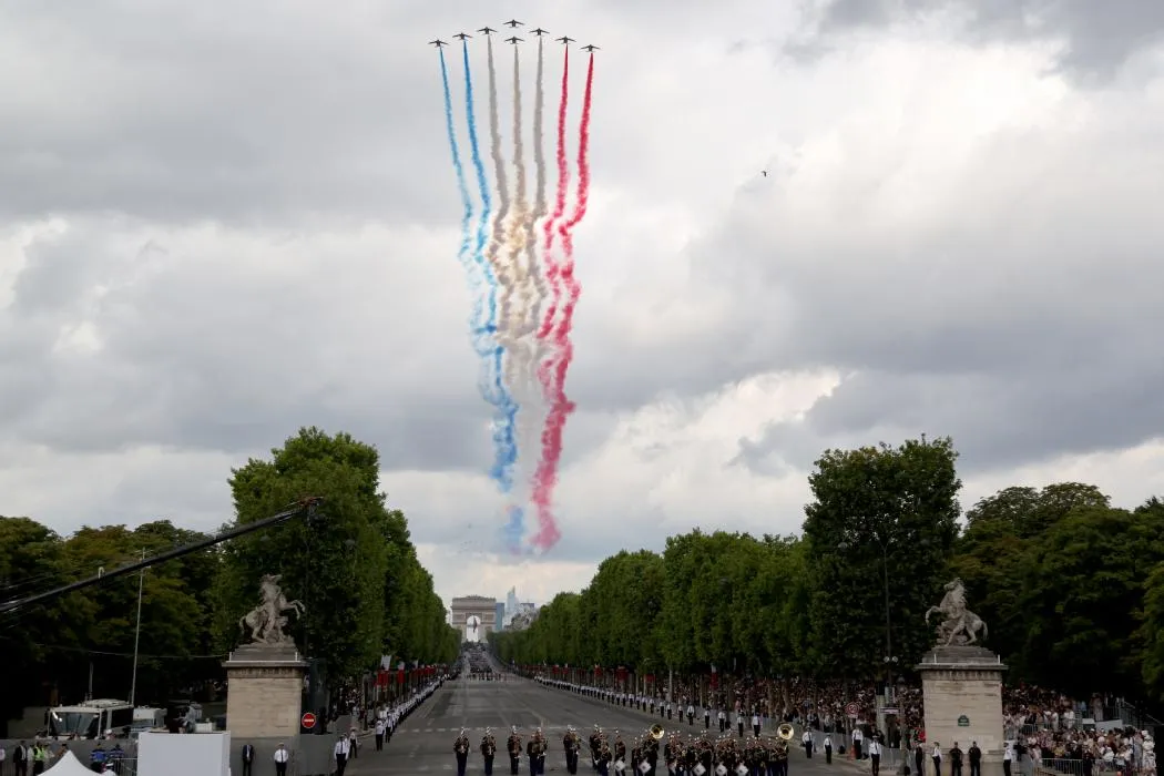 Défilé et parade du 14-Juillet sur les Champs-Élysées : 5 images pour ...