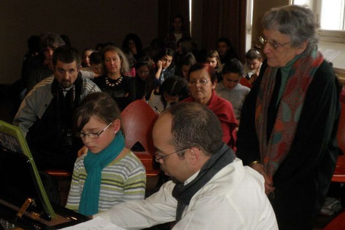 Le pianiste américain Christopher Guzman au conservatoire - Le Berry ...