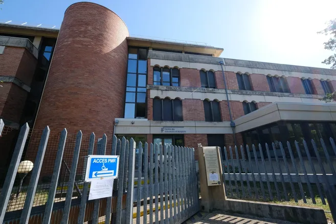 Dans l'Allier, des agents des impôts pris pour cible... avec du liquide ...