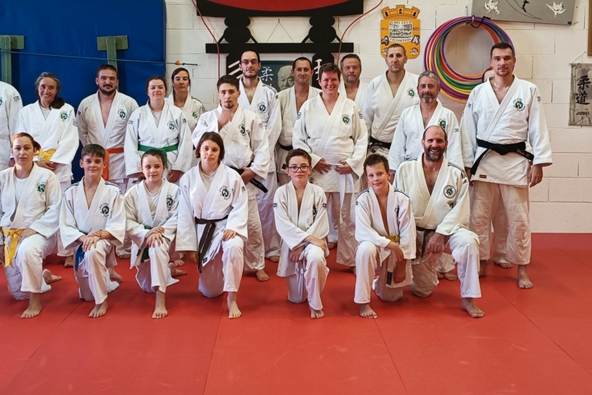 VIC LE COMTE. Clément Nagel va chercher un titre mondial - La Montagne