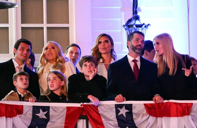 Derrière Donald Trump, c'est toute une famille qui est de retour à la Maison-Blanche - Le ...